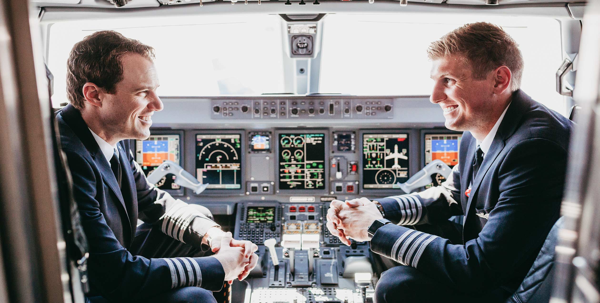 COMMERCIAL PILOT TRAINING IN THE USA Best Pilot Training Institute In COMMERCIAL PILOT TRAINING IN THE USA Best Pilot Training Institute In